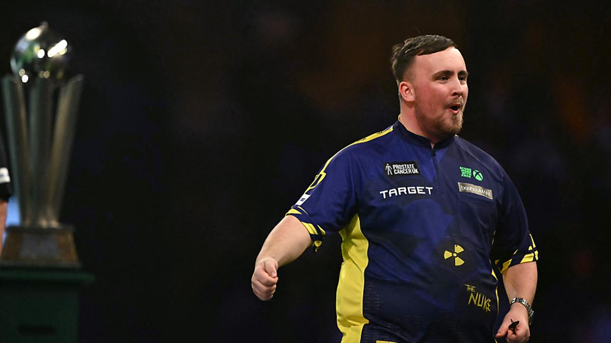 Luke Littler krönt sich mit 17 Jahren erstmals zum Weltmeister